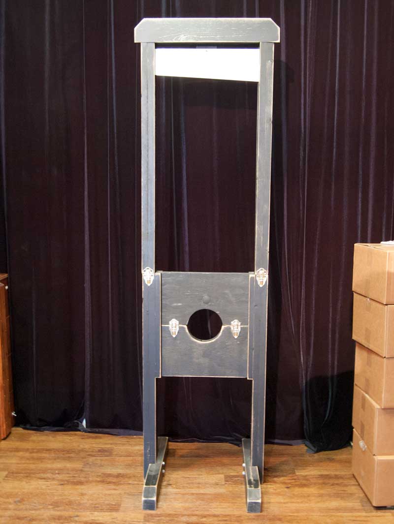 Trick & Illusion Rental - The Magic Apple